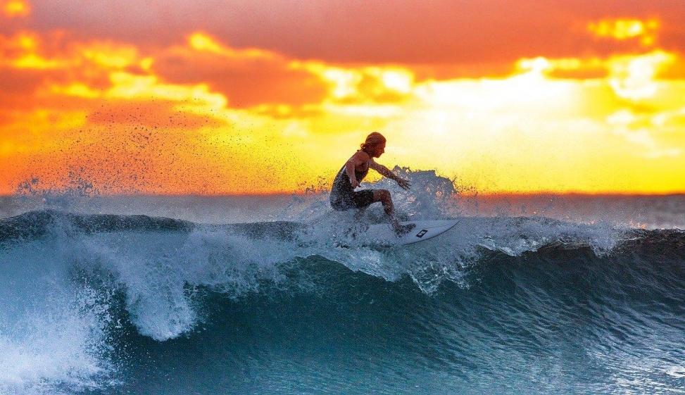 Aulas de surf: conheça as melhores manobras de surf!